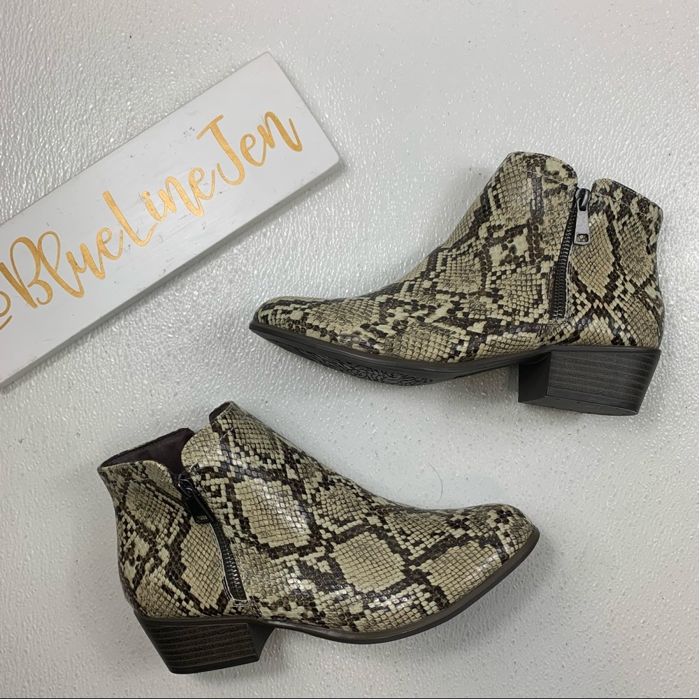 Unionbay Snake Embossed Tabby Booties Nwot - Gem